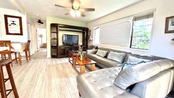 Quiet Peaceful Apt. Ml2 W/large Lanai In Kona Town - Kailua-Kona, HI
