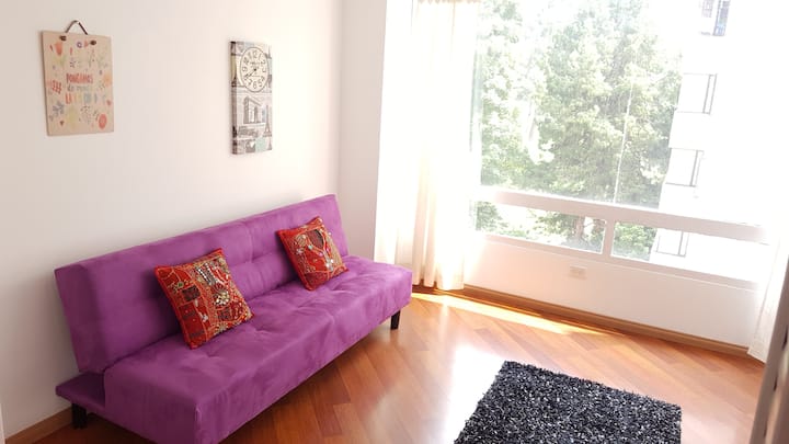 Cozy Apt. Extraordinary View To The Country Club - Bogota