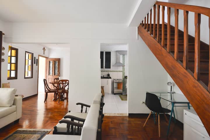 Charmosa Casa De Vila No Melhor De Pinheiros - São Paulo