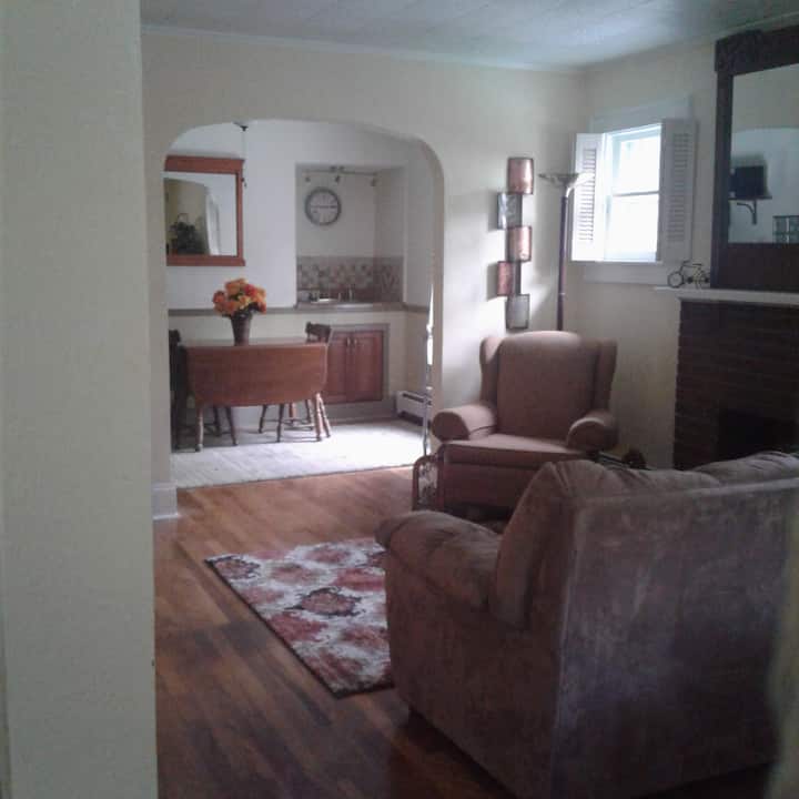 Colleen's - Beckley