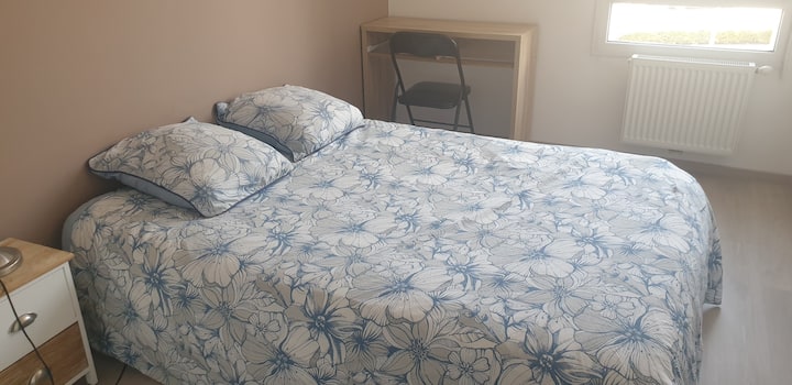 Chambre à 10 Mn En Voiture Du Centre D'annecy - Annecy