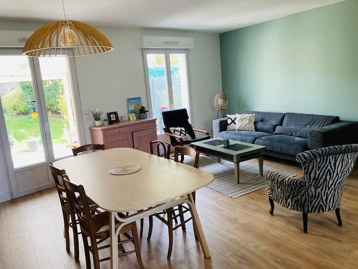 Chaleureuse Maison Au Calme Parking Privé Gratuit - Noisy-le-Grand