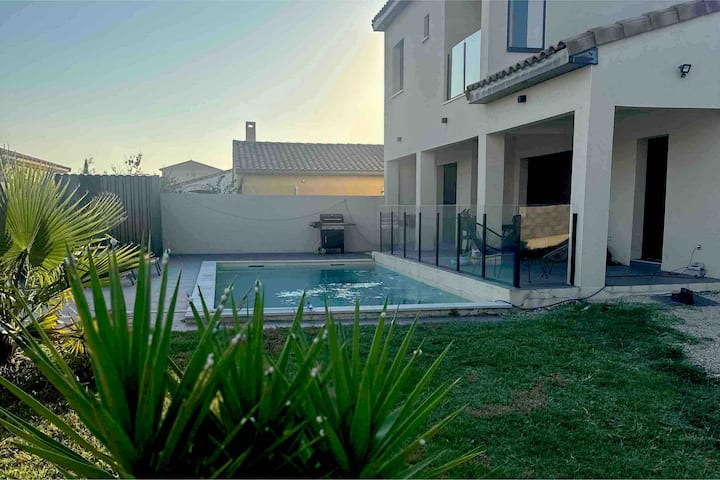Villa Avec Piscine 3 Chambres 7personnes - Pierrelatte