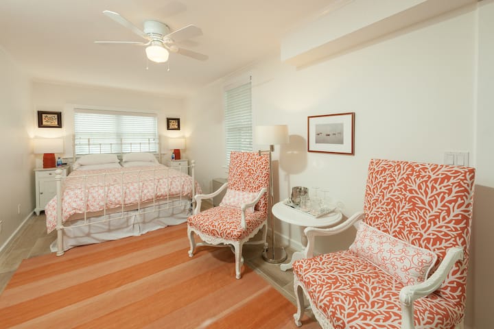 Arbor Room - The Trellis House - Ogunquit, ME