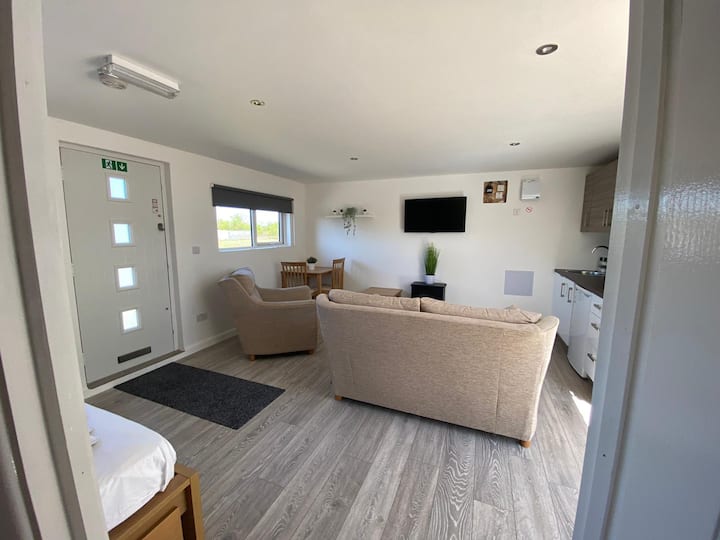 Yew Tree Lodge - Weston-super-Mare
