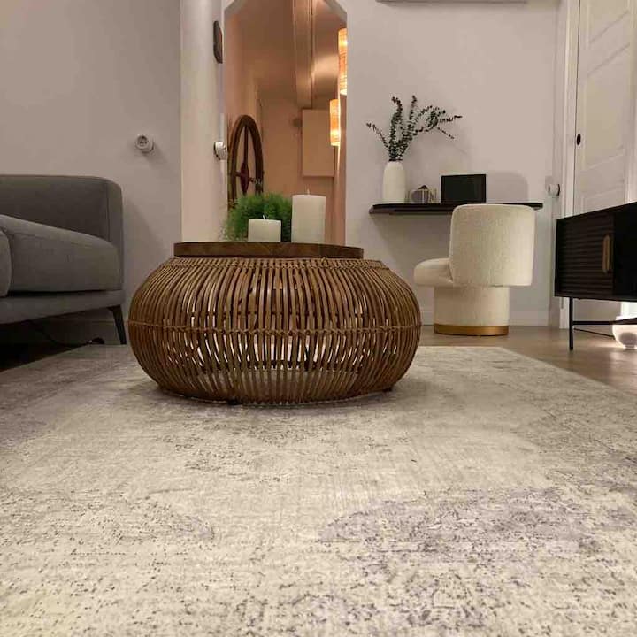 Intimate And Serene. - Barcelona