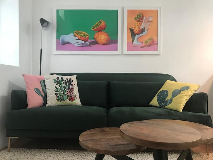 Cool, Fun, Beautiful Adobe Casita - Great Location - Santa Fe, NM