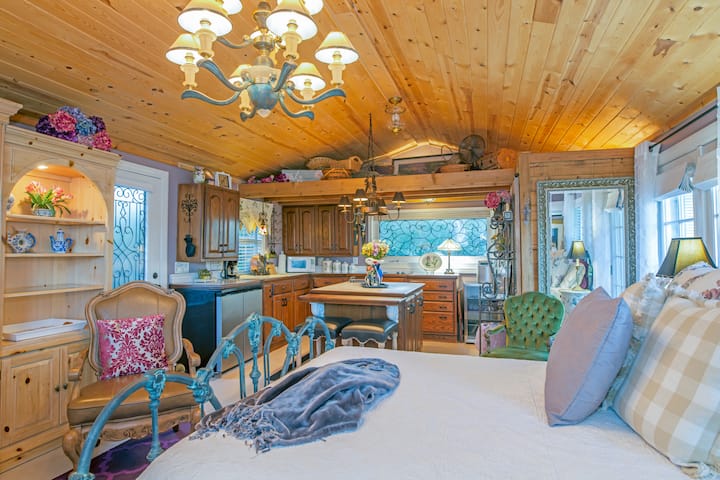 Waterfront , Cottage Retreat Close To Mayo Clinic - Kathryn Abbey Hanna Park, Jacksonville