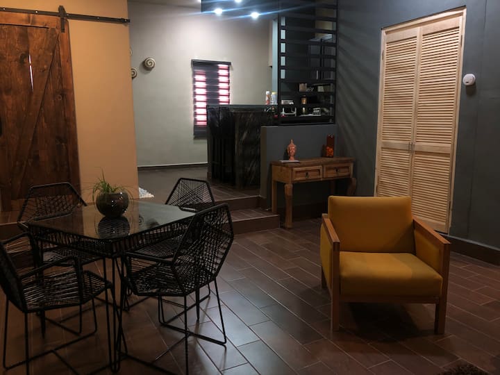 Depto Tipo Loft, Inmejorable Ubicación ,Facturamos - Saltillo