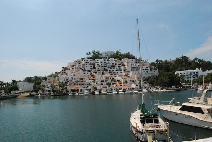 Puerto Las Hadas, Departamento 6 Personas, 964 - Manzanillo