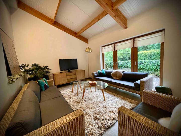 Relaxing In The Woods With All Comfort ! - Brasschaat