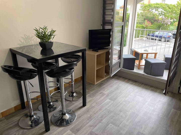 Studio Cosy Avec Parking Privé Sans Piscine - Vias