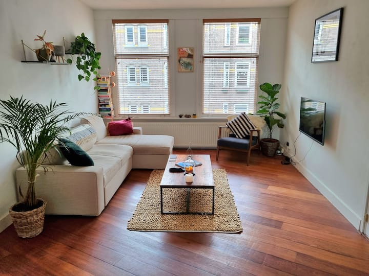 Light, Spacious Flat 10 Min From Amsterdam Center. - Amsterdam