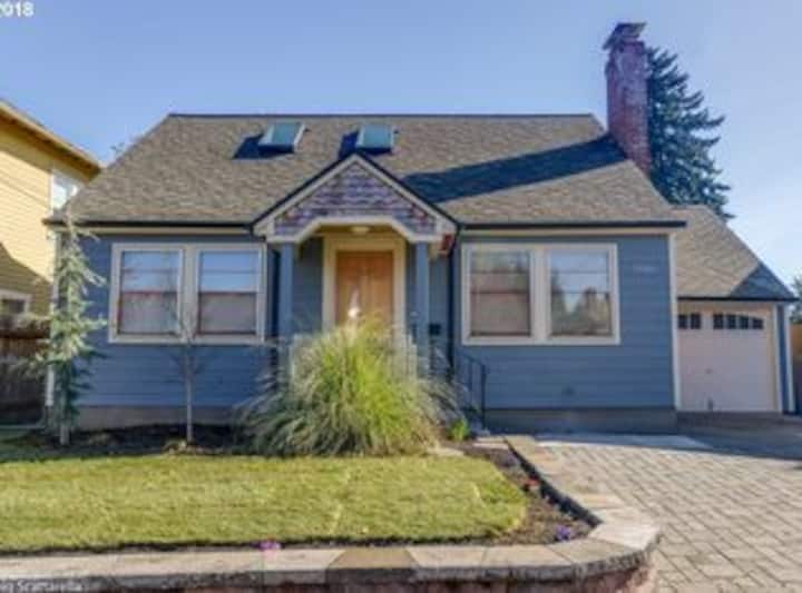 Gem In Heart Of Beaumont-wilshire - Portland, OR