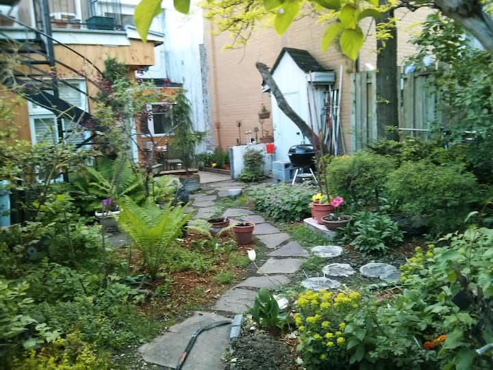 Plateau Mont-royal's Charm - Central And Cozy - Montreal