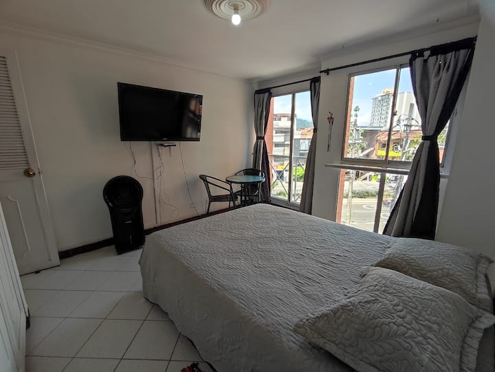 Apartamento Acogedor Y Central; Wifi Rápido (301) - 麥德林