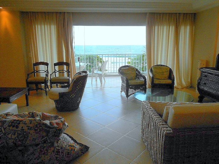 Lindo Apto Com Vista Total  Mar 2 Vagas Cobertas - Guarujá