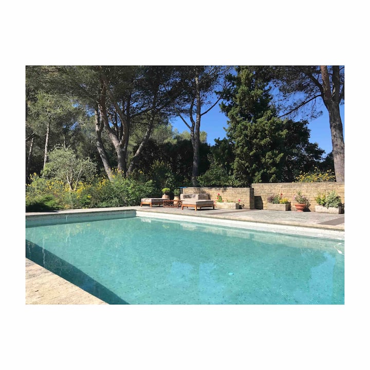 Villa Des Baumes, Provence, 12 Personnes - Istres