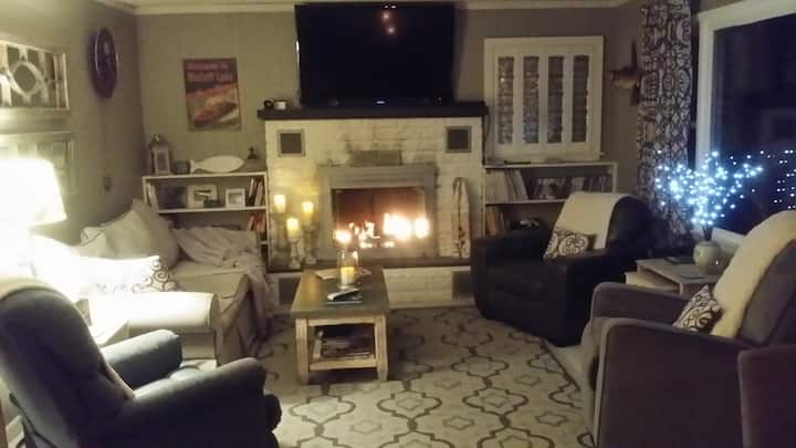 A Fun Cottage Right On Mullett Lake! - Cheboygan, MI