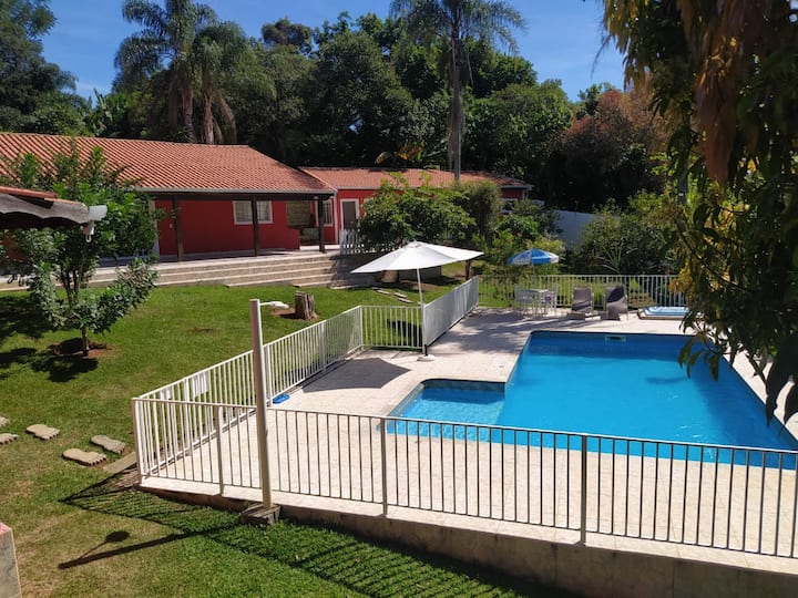 Chácara Completa Com Wi-fi E Piscina Climatizada! - Bragança Paulista