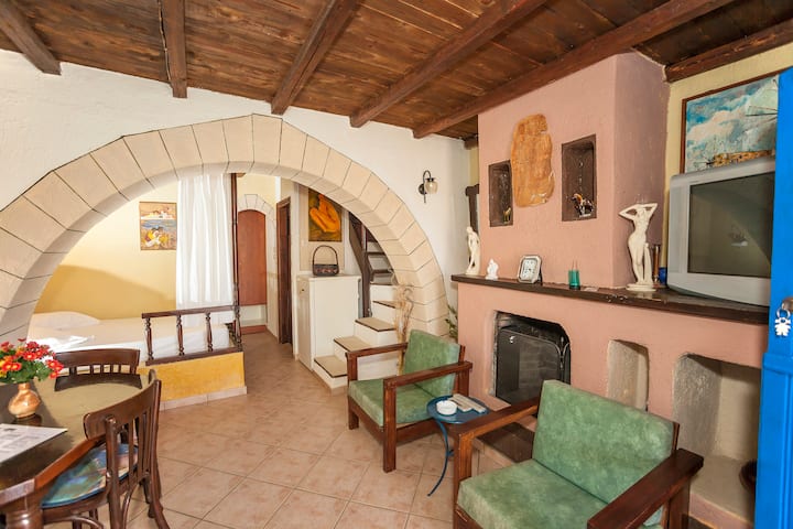 Split Level Apartment - Ajos Nikolaos