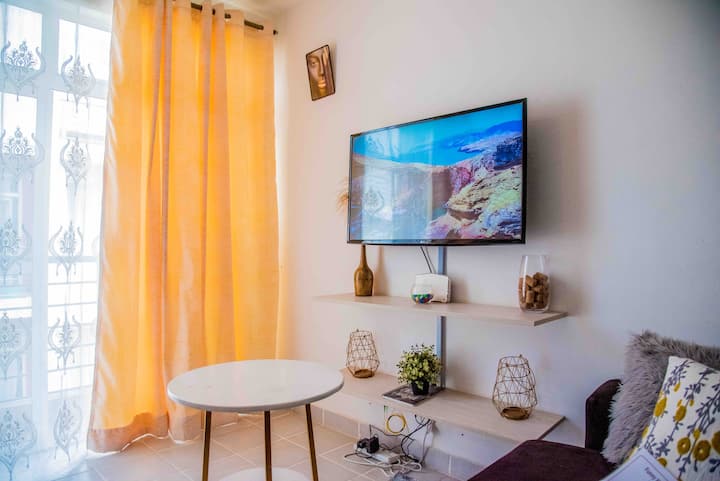 Cozy G54 Studio Apt With Free Wifi & Parking… - Nairobi