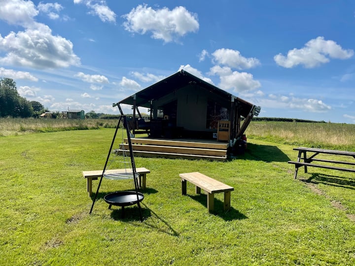 Safari Lodge Unique Glamping @Honeymeadowretreat - Devon