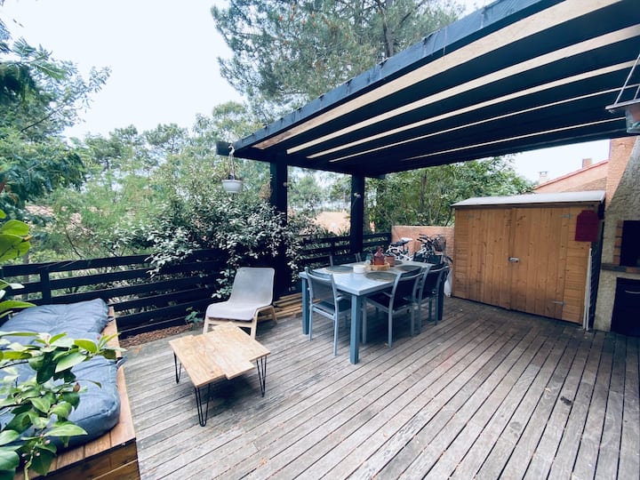 Maison Au Coeur De La Pinède Proche De L'océan - Lacanau