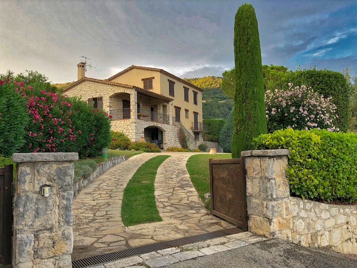 Vence Family Home With Pool And View Of The Sea - Vence