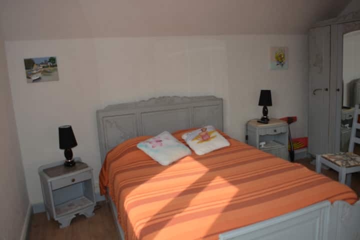 Chambre Indépendante De La Résidence Principale - Omaha Beach