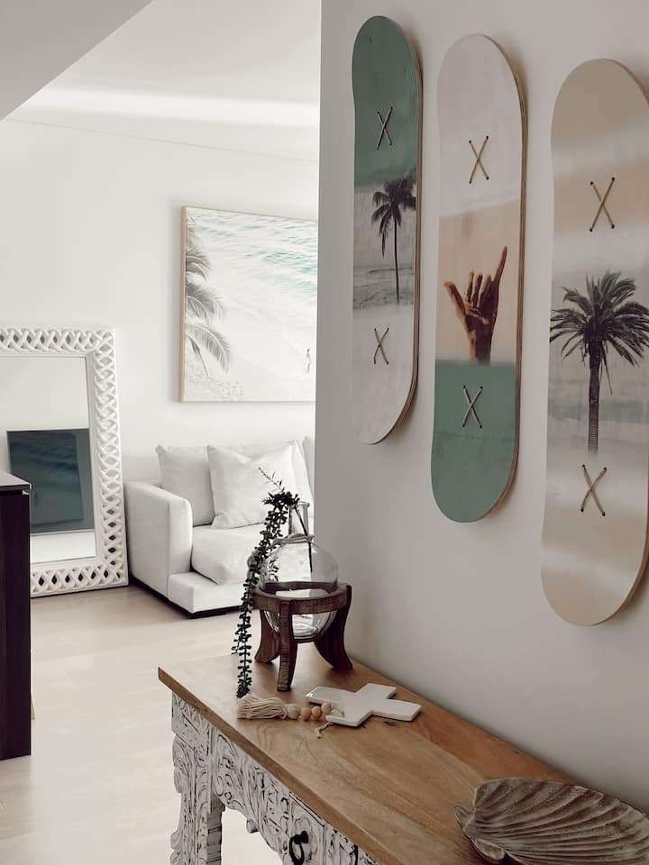 Coastal Luxury - Executive Harbor Apartment - Newcastle