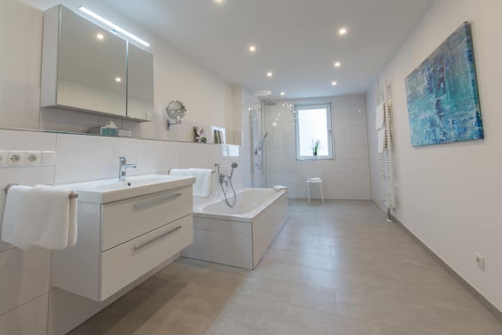 Vis-ahr-vis Apartment 2 - Rech