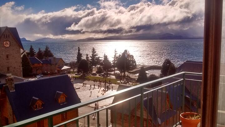 Luminoso Funcional Ubicacion Y Vista Inmejorables - San Carlos de Bariloche