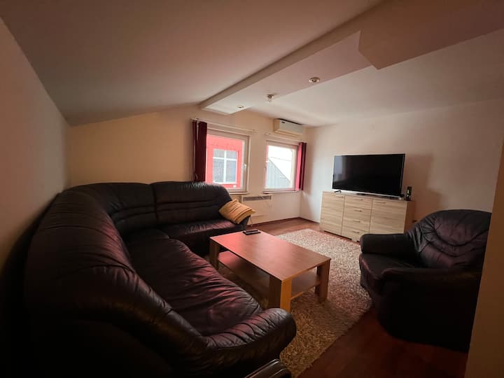 Sweet Apartment With Garage - Sarajevo