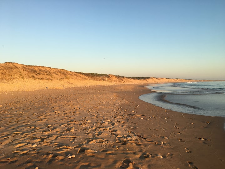 A 700 M De La Mer Avec Piscine Commune - Plage des Conches