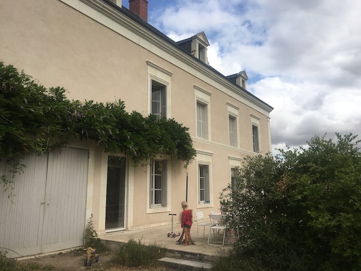 Authentic Wine Domaine In Loire Valley - Saint-Aignan-sur-Cher