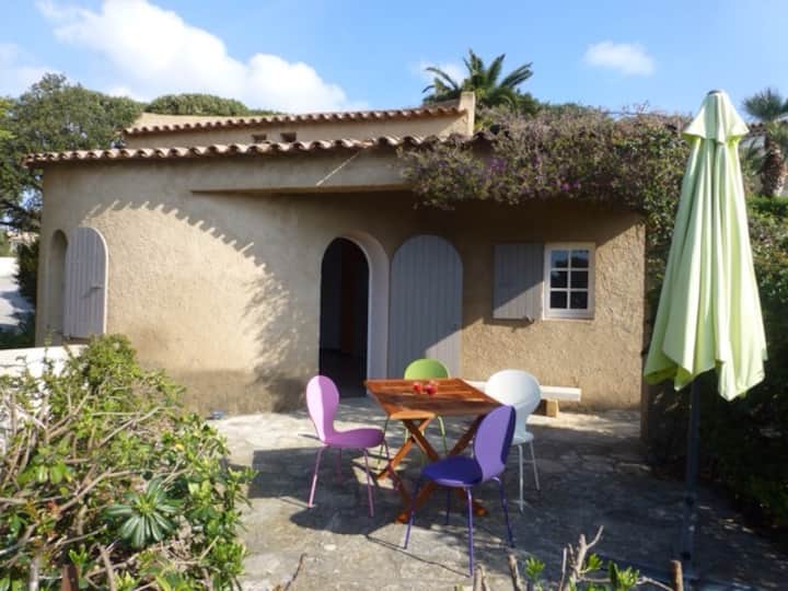 Cabanon Provençal Avec Vue Sur Mer - Les Issambres