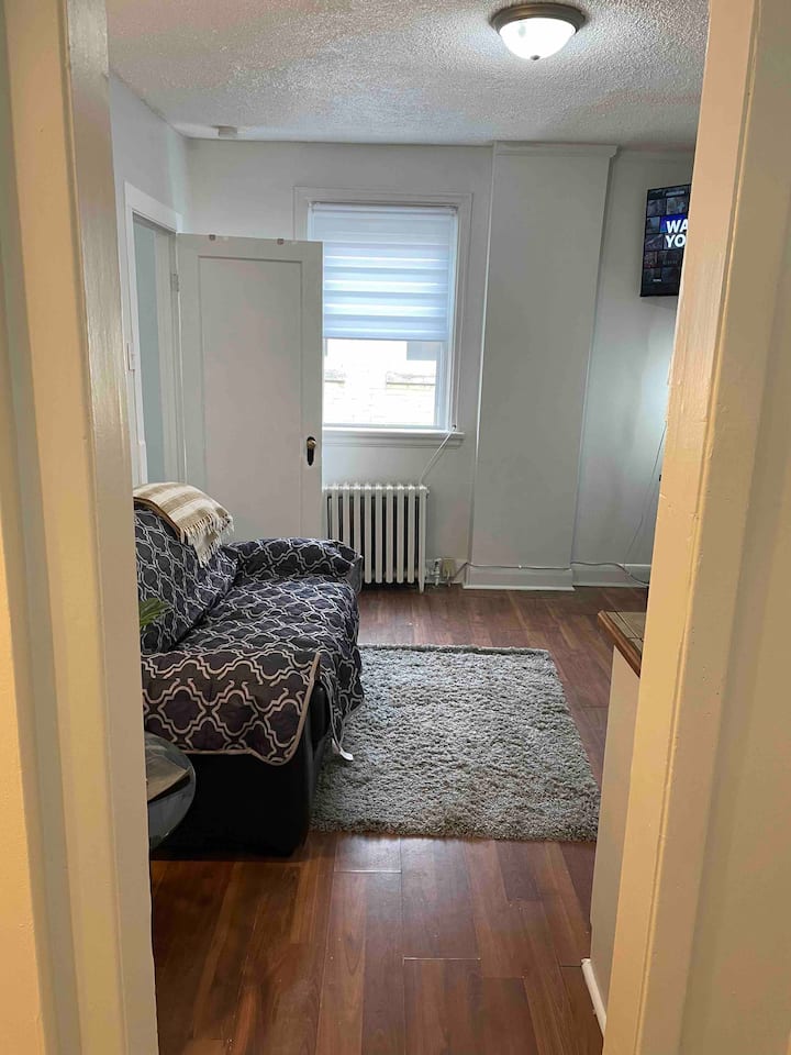 Lovely Apartment Located In Old East Village - London, Ontario