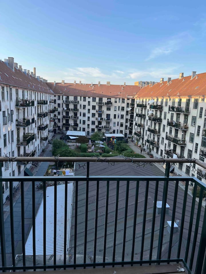 Central Apartment In Frederiksberg - Kopenhagen