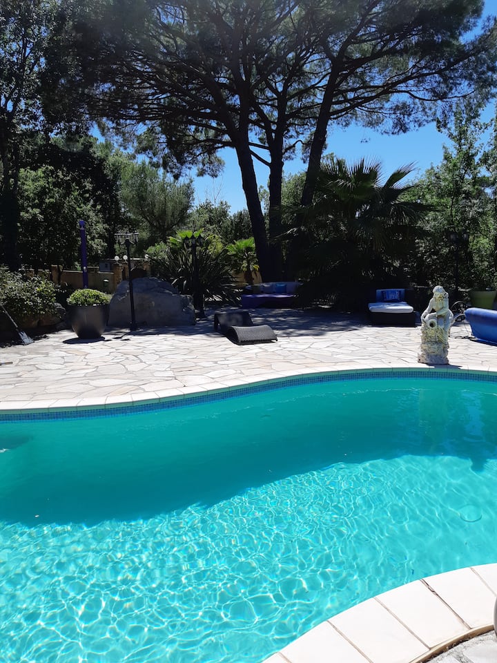 Guest House à La Villa D'ambrym - Puget-sur-Argens