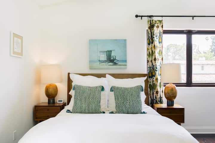 Los Feliz Casita Nestled In Private Garden - Silver Lake, CA