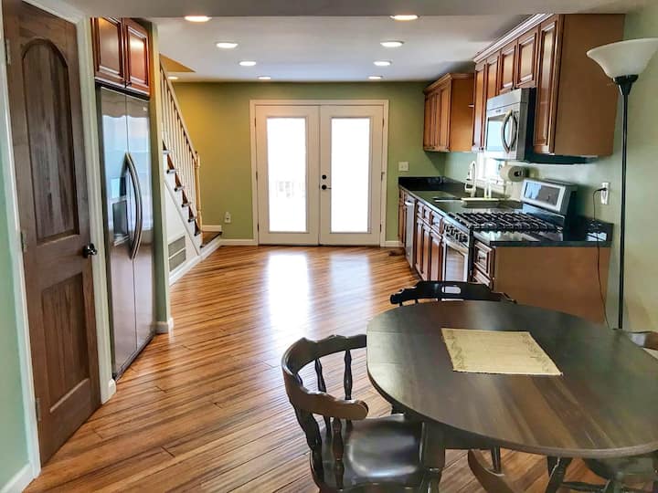 Beach Haus - Highlands, NJ