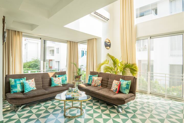 El Tesoro- Elegant 2bhk Duplex Siolim. - Goa