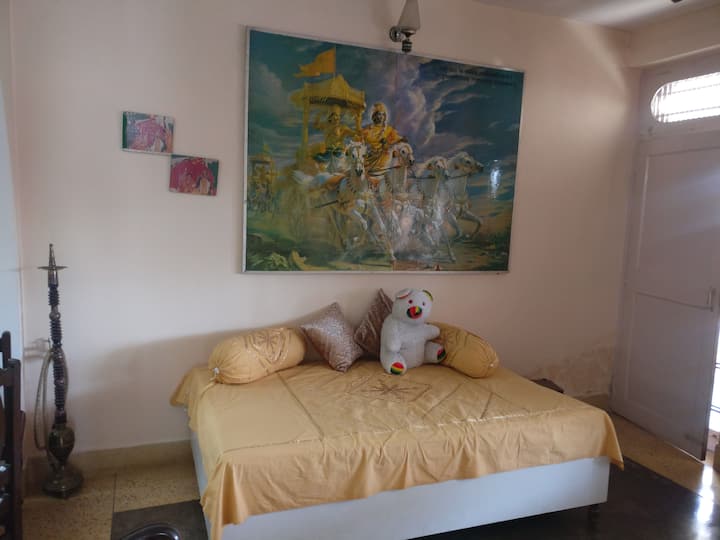 Anupam Niwas - Kangra