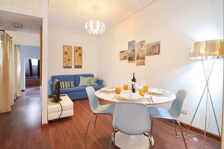 Abuhardillado En Barrio La Latina - Zona Centro - Madrid