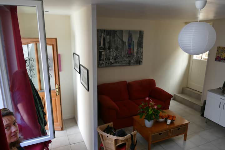 Petite Maison De Ville Avec Jardin Au Calme - Calvados