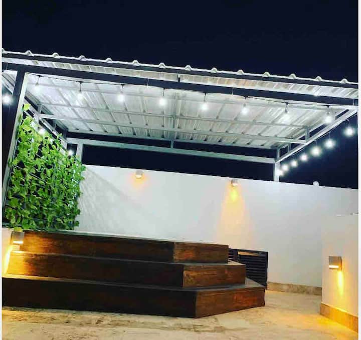 Cap Cana Penthouse W/ Private Terraza Y Jacuzzi - Punta Cana
