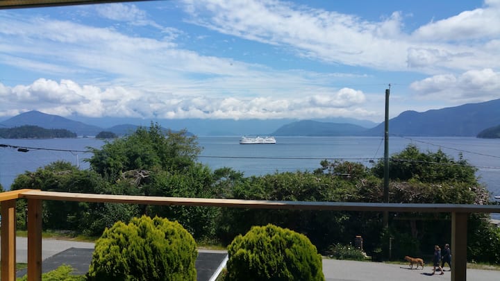 Your Private Getaway! - Gibsons