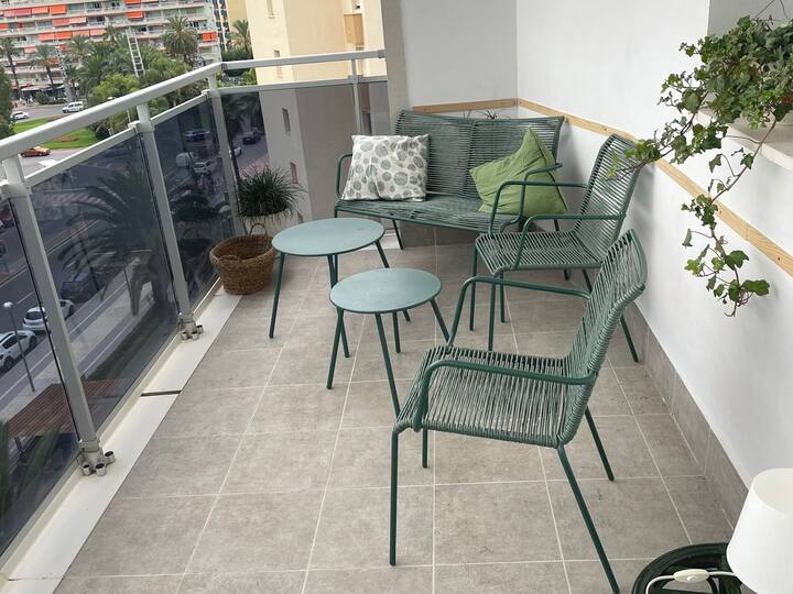 Apartamento, Piscina Y Parquin En Plaza Europa - Salou