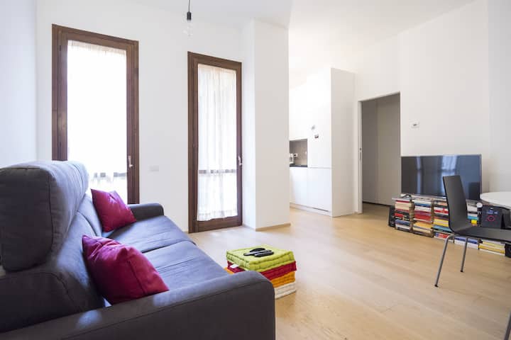 Cozy Apartment In The City Center - Milão